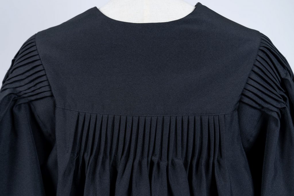 Petits Graduation 小王子攝影室 | 畢業袍專門店 | 香港都會大學 (HKMU) 副學士・高級文憑・文憑